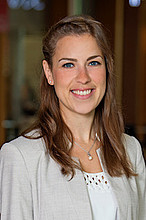 Julia Braun, M.A.: Lehrstuhl für Bankwirtschaft und Finanzdienstleistungen